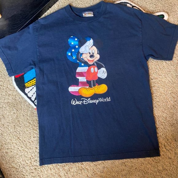 Disney | Shirts | Vintage Walt Disney World Mickey Mouse Salute Tshirt ...